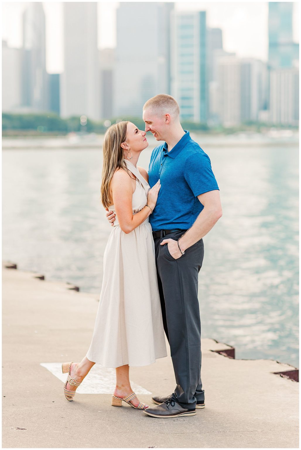 A Summer Engagement at Museum Campus: Erin & Patrick - Showit Blog