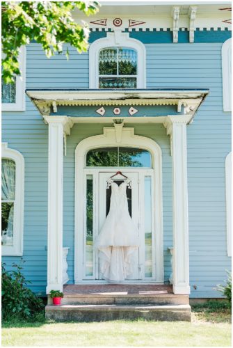 A Summer Wedding at The Mora Farm: Sarah & Ian - Showit Blog