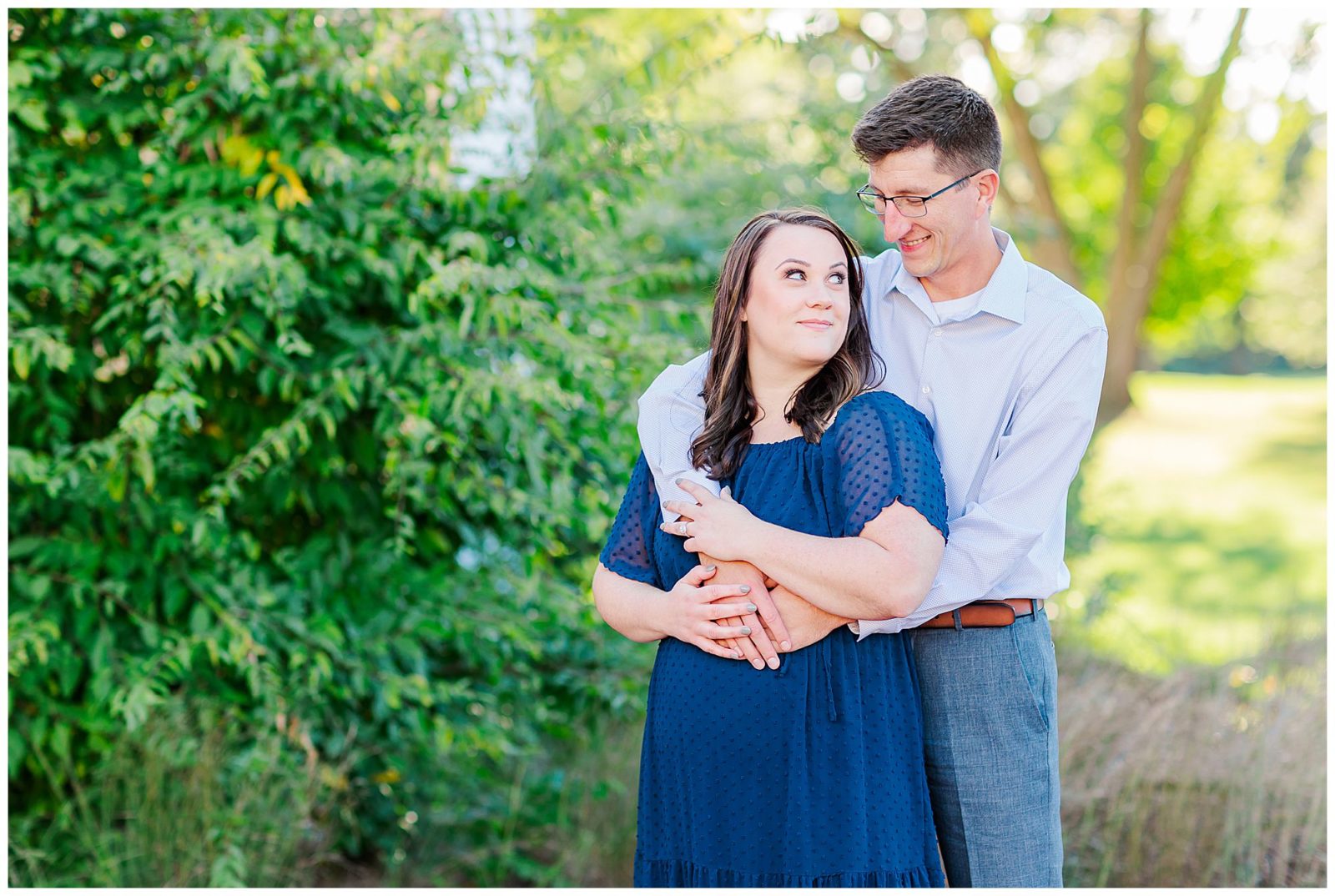 A Fall Engagement at St James Farm: Alyssa & Chris - Showit Blog
