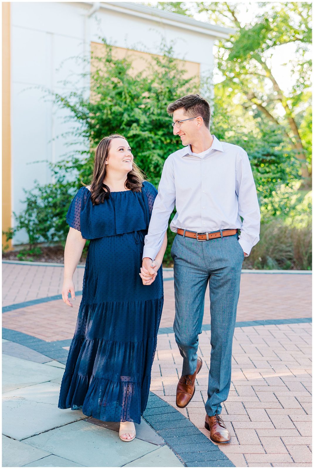 A Fall Engagement at St James Farm: Alyssa & Chris - Showit Blog