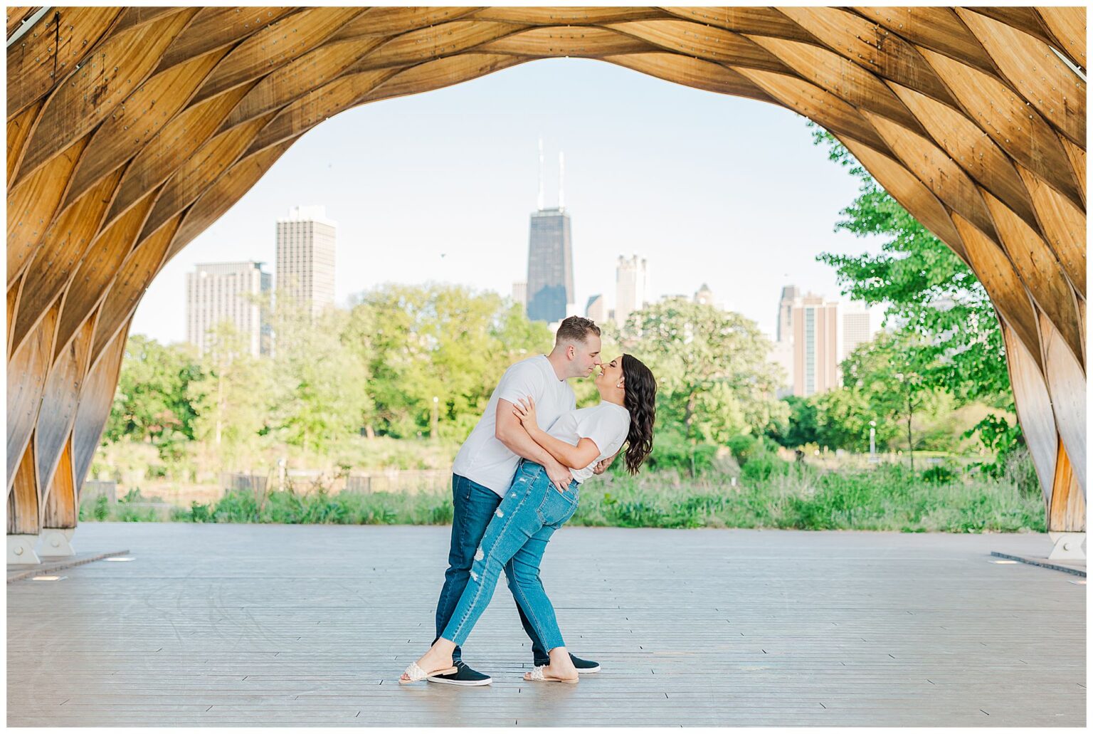 A Spring Engagement at North Ave Beach: Stephanie & Justin - Showit Blog